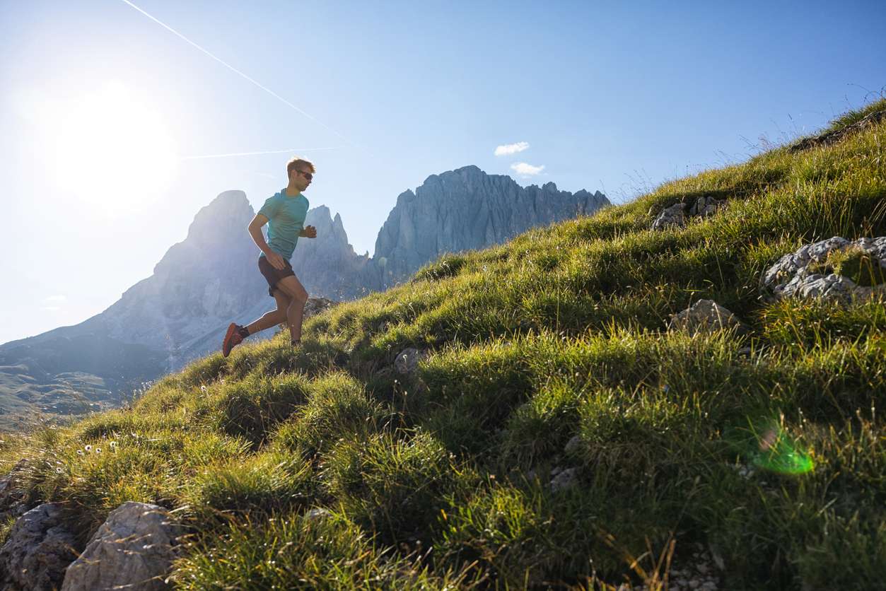 Best ultra trail running shoes - Hikeheaven